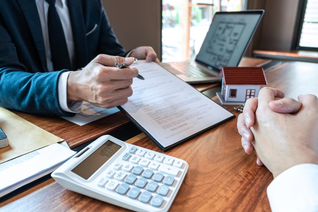 ¿Qué es y cómo realizar el pago de contribuciones de bienes raíces?